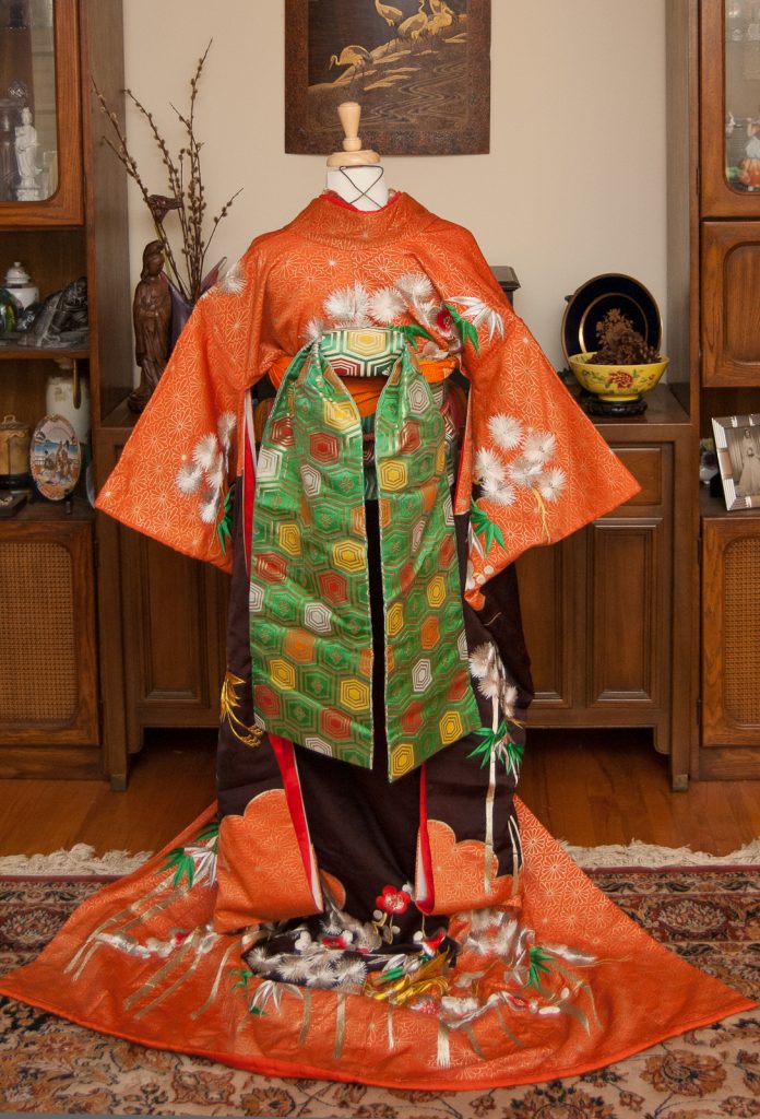 A Little Maiko Inspiration - 着物月 Kimono Tsuki
